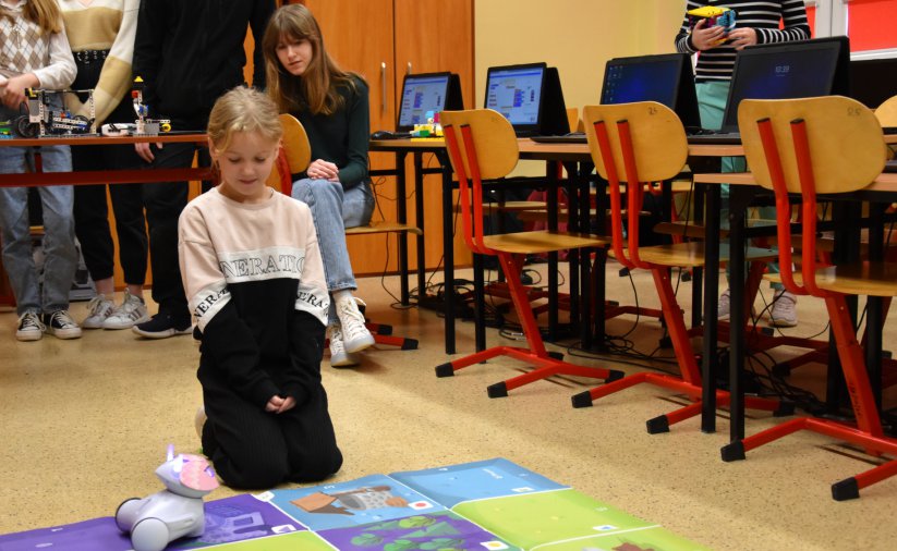 Laboratoria przyszłości - tak teraz uczą się dzieci w Dzierżoniowie | Urząd Miasta Dzierżoniów
